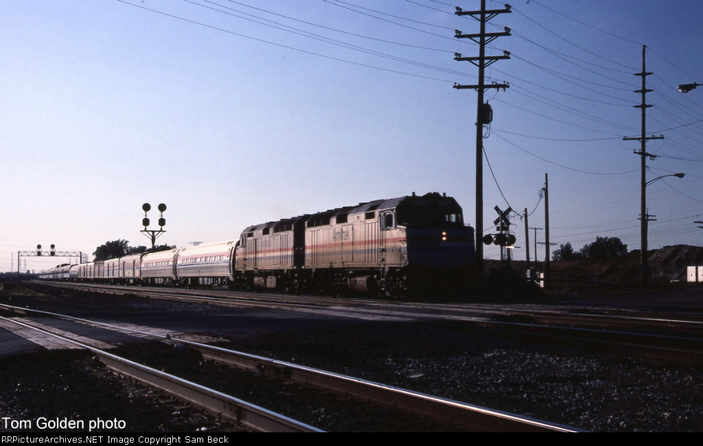 AMTK #40/440--The Broadway Limited/Capitol Limited